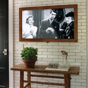 DIY $40 Wood TV Frame {works for TVs that tilt and rotate, too ...
