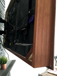 DIY $40 Wood TV Frame {works for TVs that tilt and rotate, too ...